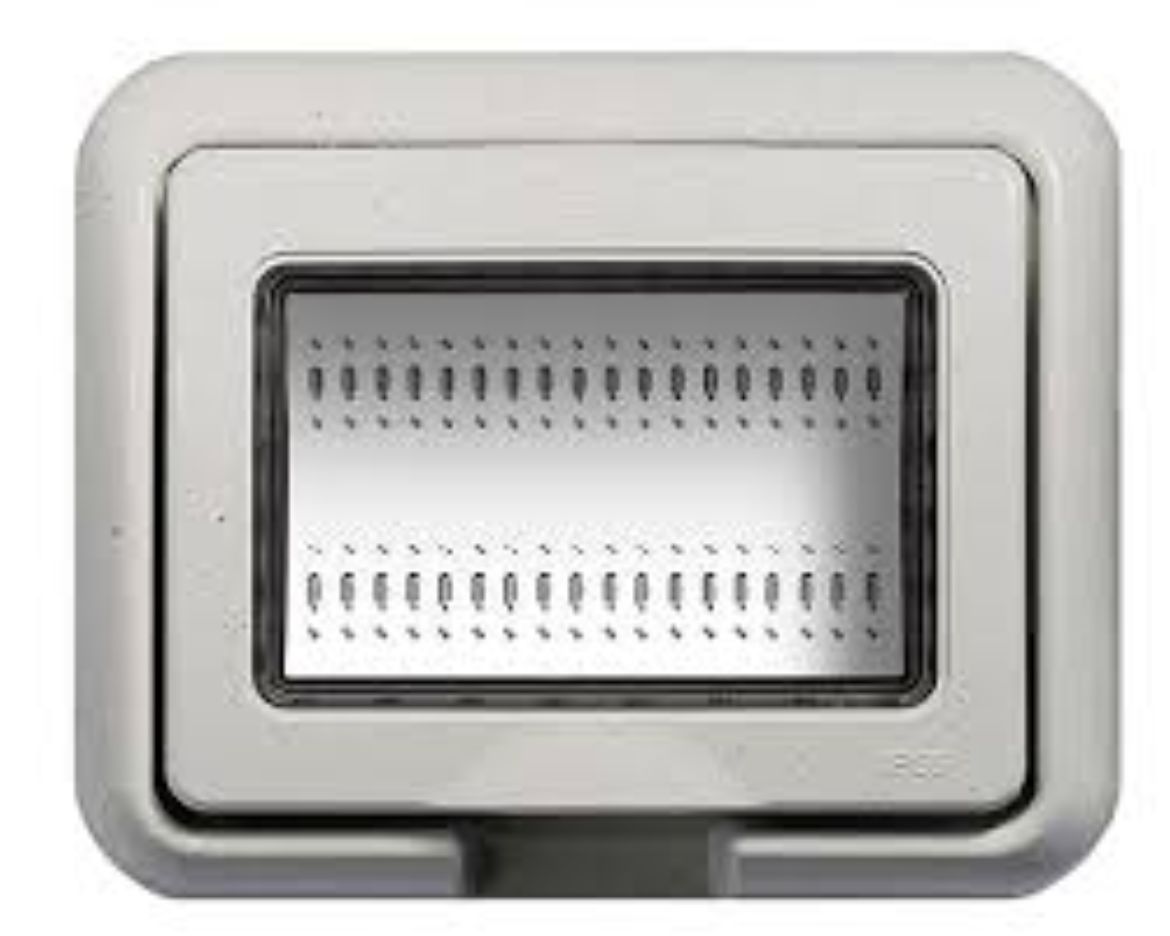 PLACA PARA INTEMPERIE 24603 GRIS 3 MOD. MARCA BTICINO